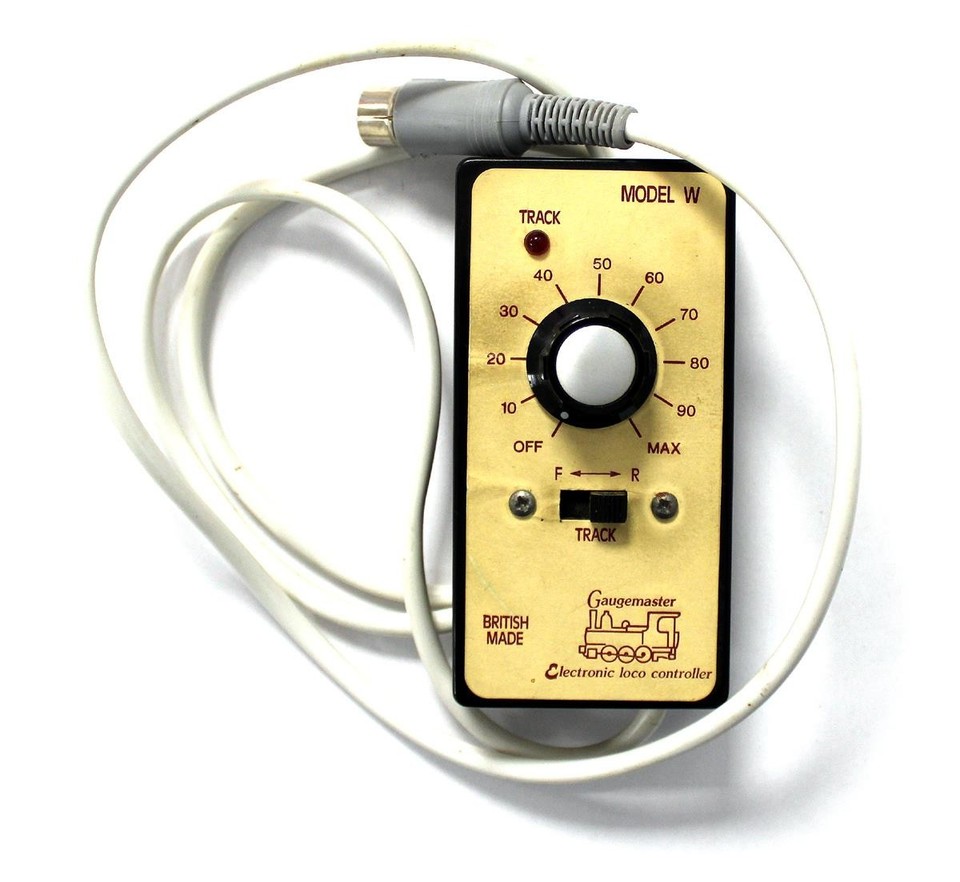 GAUGEMASTER 'MULTI' GAUGE LOT OF 2 MODEL W SINGLE TRACK CONTROLLERS ...