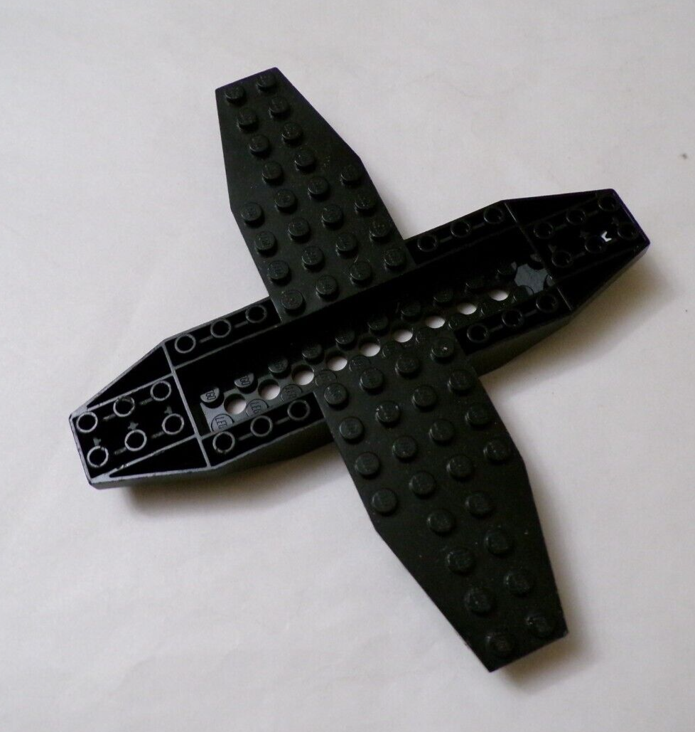 Lego x1 Black 4x16x1 Aircraft Fuselage, 4x10 Center Recess, 35106 (028 ...