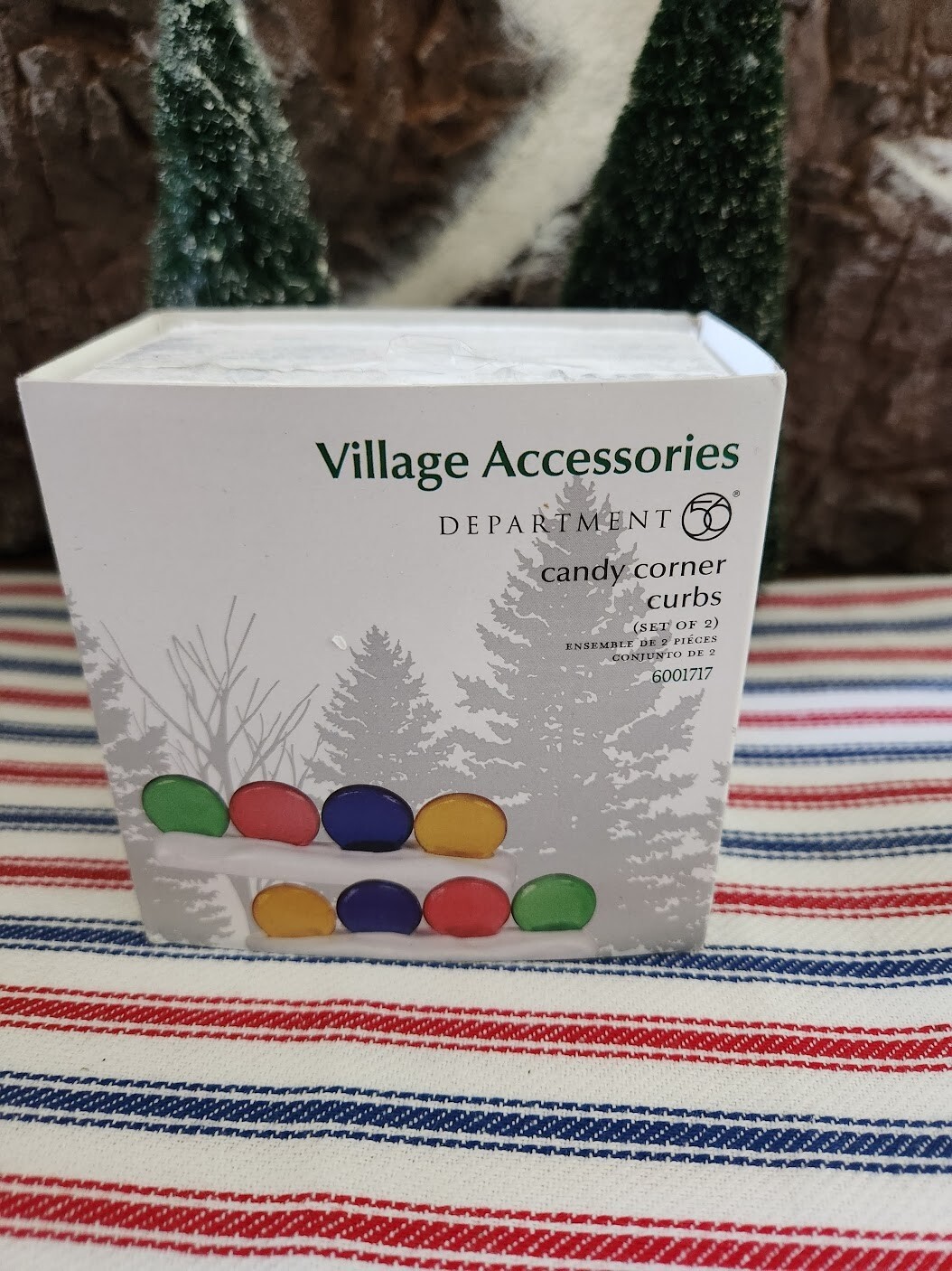 Dept 56 North Pole Village - Candy Corner Curb set of 2 - NIB | eBay