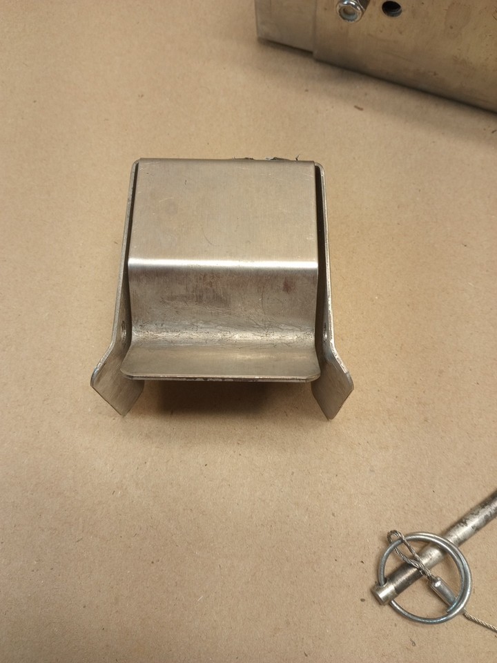 Zico Quic-Mount Sledge Hammer Bracket Fire Truck Tool Mount | eBay