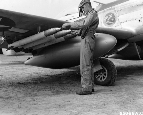 WW2 WWII Photo US Army Air Force P-51 Mustang HVAR Rockets World War ...