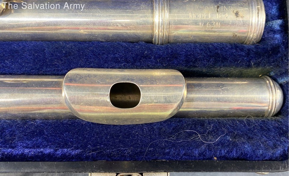 Armstrong Silver Concert Instrument Closed Hole Treble Flute With Hard ...