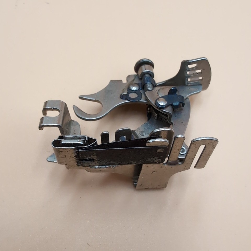 Vintage Singer #1261 Adjustable Foot Ruffler Sewing Machine Attachment ...
