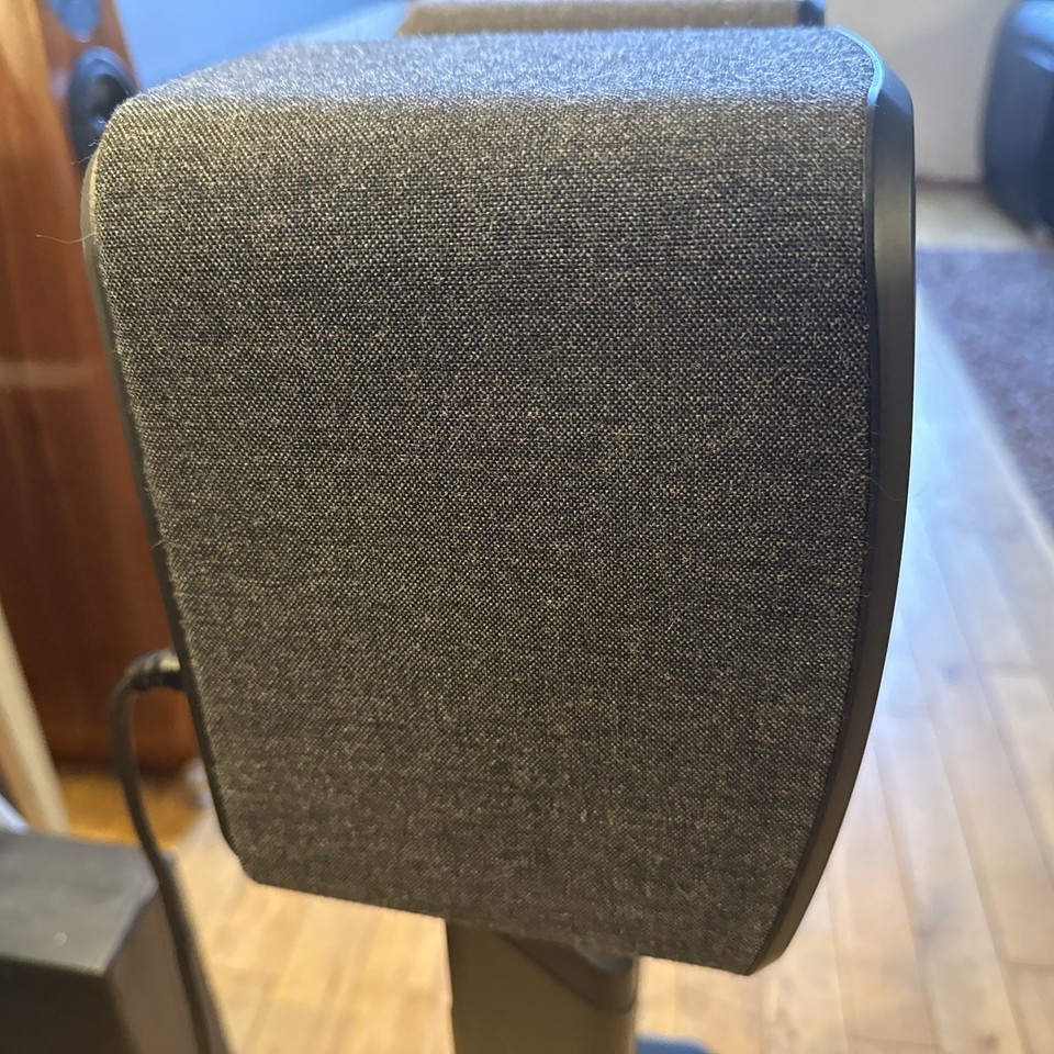 KEF LSX Active Speakers + KEF LS1 Floor Stands. | eBay UK