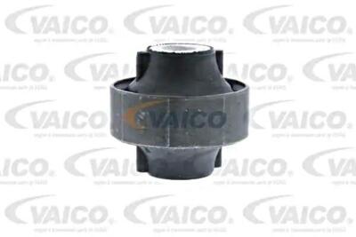 Front Rear Control Arm Trailing Bushing Fits NISSAN March RENAULT Clio ...