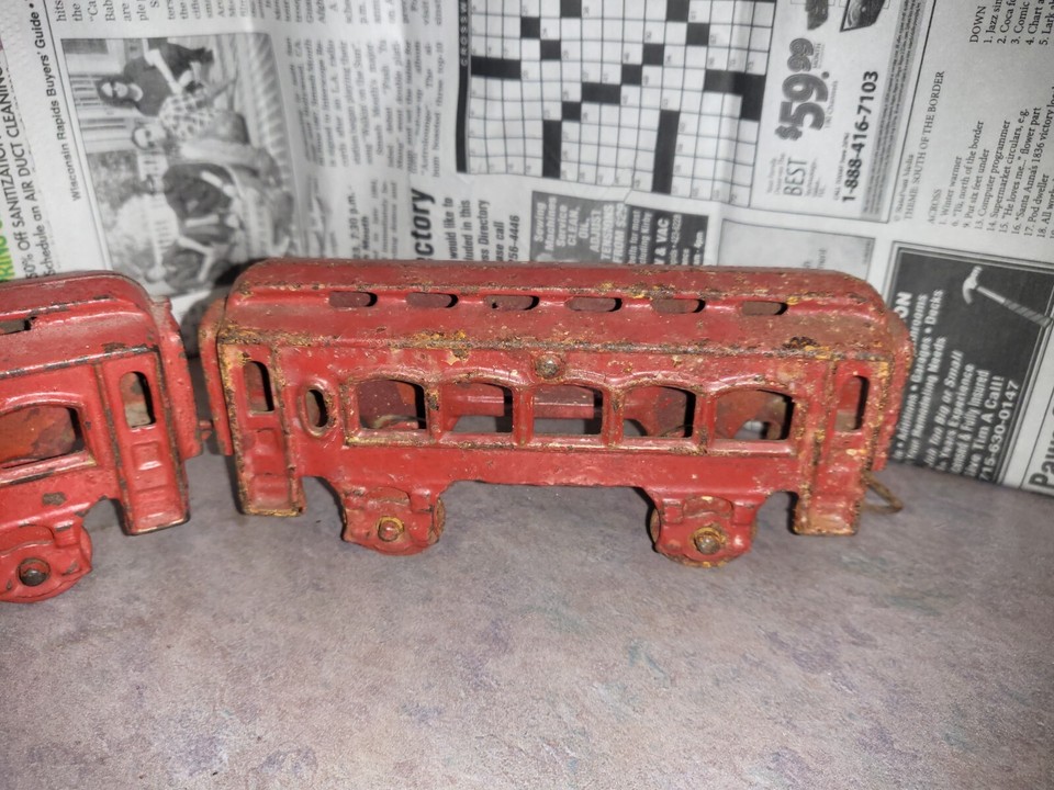 VTG 1900 Cast Iron Floor Train 3 Red Cars | eBay