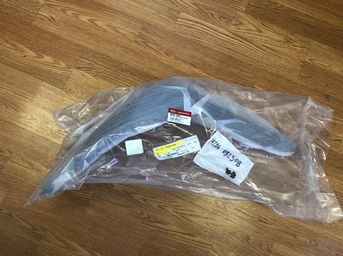 New OEM Genuine Kia Sorento 2019 Front Lower Bumper Moulding Extension ...