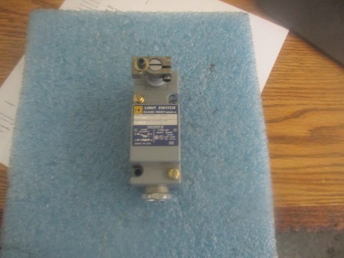 Square D Modèle :C54b2 Limite Interrupteur. Classe: 9007 / Type:C054.