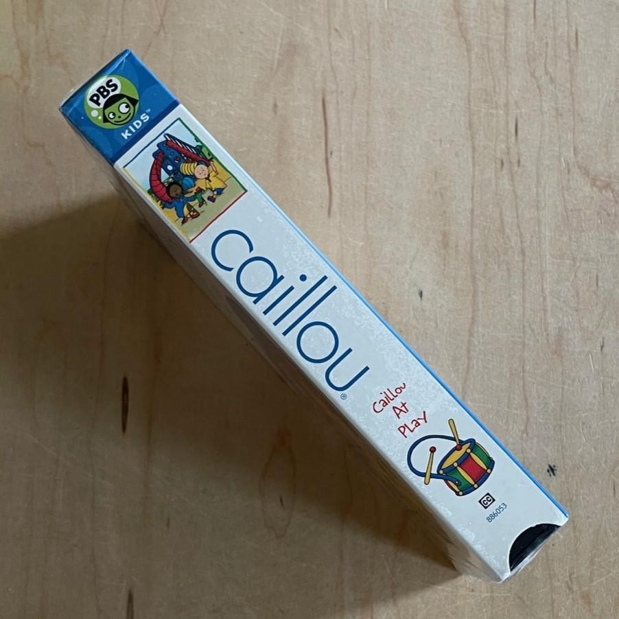 Animation Educational Fantasy CAILLOU "Caillou At Play" (2004) VHS PBS ...