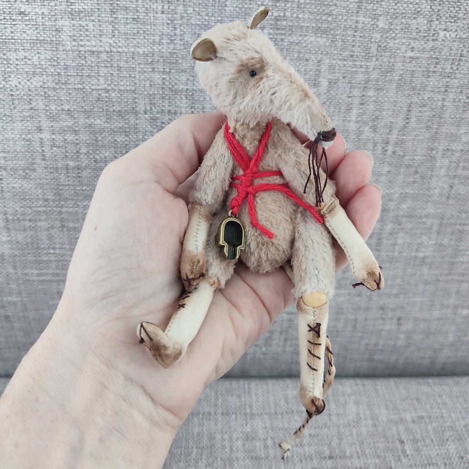 Creepy rat. Collectible doll rat. Gothic rat figurine. Beige rat. | eBay