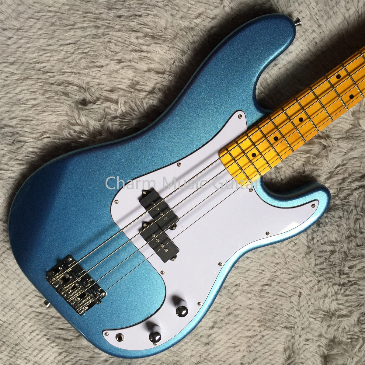 Squier 40th Anniversary Gold Edition Precision Bass Lake