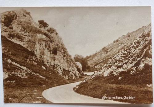 VINTAGE POSTCARD CHEDDAR GORGE VIEW IN THE PASS | eBay Australia