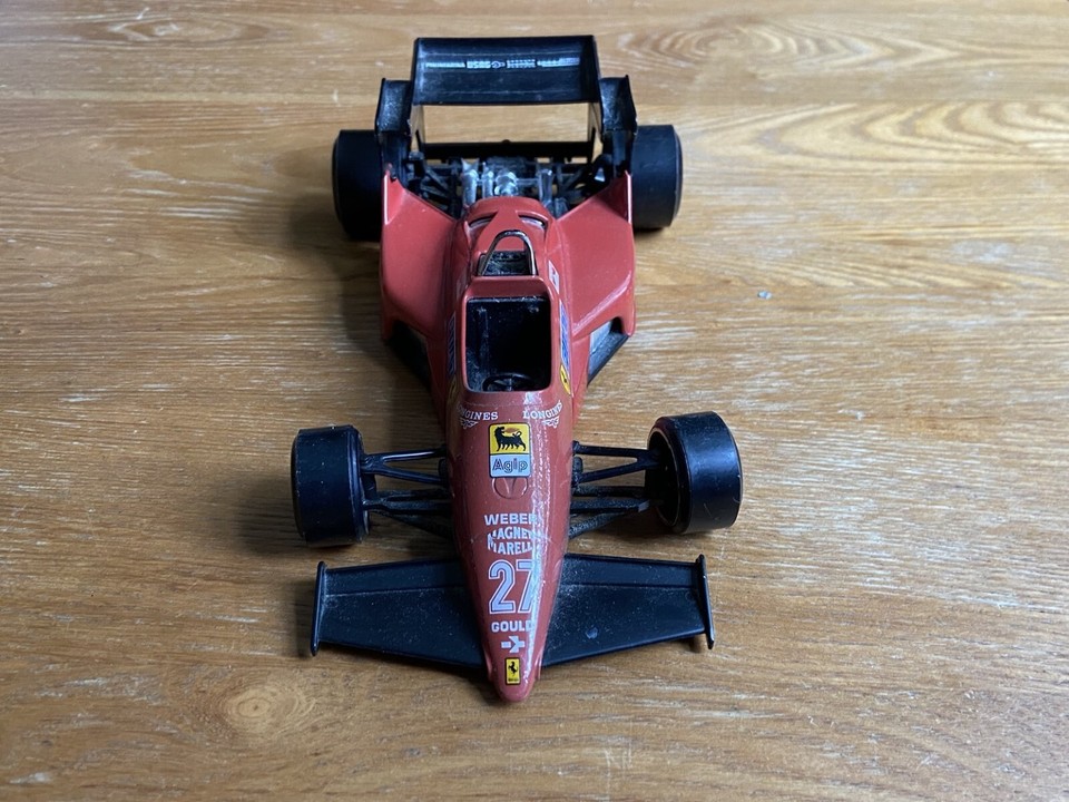 Burago Ferrari 126 C4 - 1/24 scale toy Formula 1 car, made in Italy ...