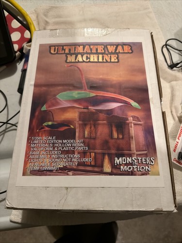 Monsters In Motion “ultimate War Machine” Resin Model Kit (Ultra Rare ...