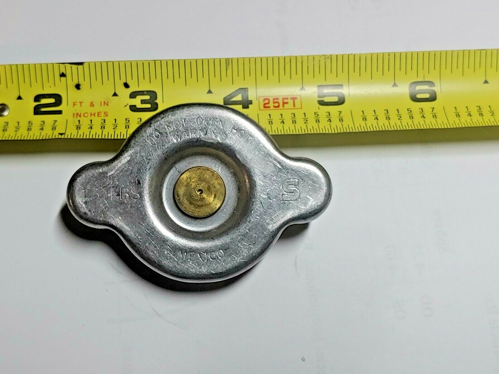 Lot of 15 Stant Radiator Caps NOS 13 and 16 Lbs | eBay