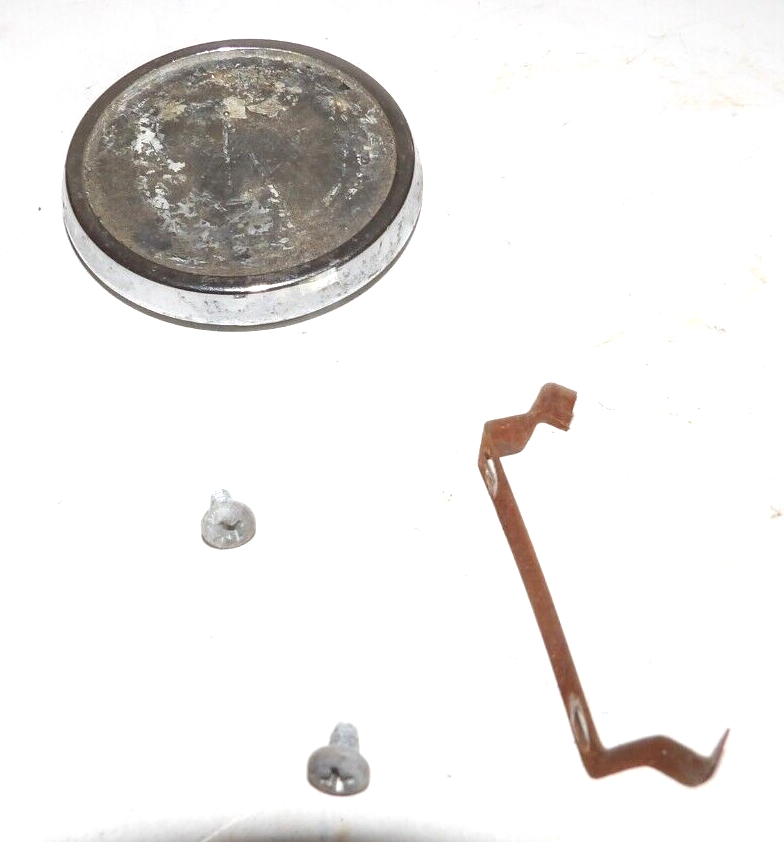 GM 1966 Pontiac GTO Horn Button & retainer lemans sprint tempest 67 65 ...