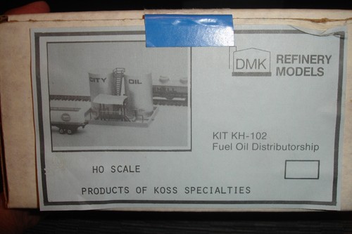 DMK Refinery Models Kit KH-102 Fuel Oil Distributorship HO Scale | eBay