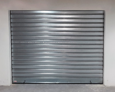 Serranda automatica in acciaio zincato 10/10 su misura per garage ...