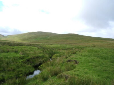 Photo 6x4 Allt a' Bhealaich Bhig Kinbrace Creag nan Caorach in the ...