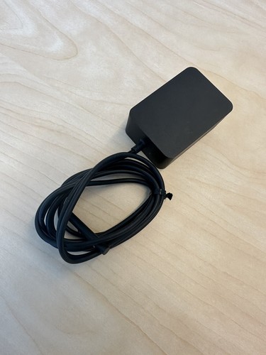 Microsoft Genuine OEM 24W Power Supply Charger Wall Model 1735 Used NO ...