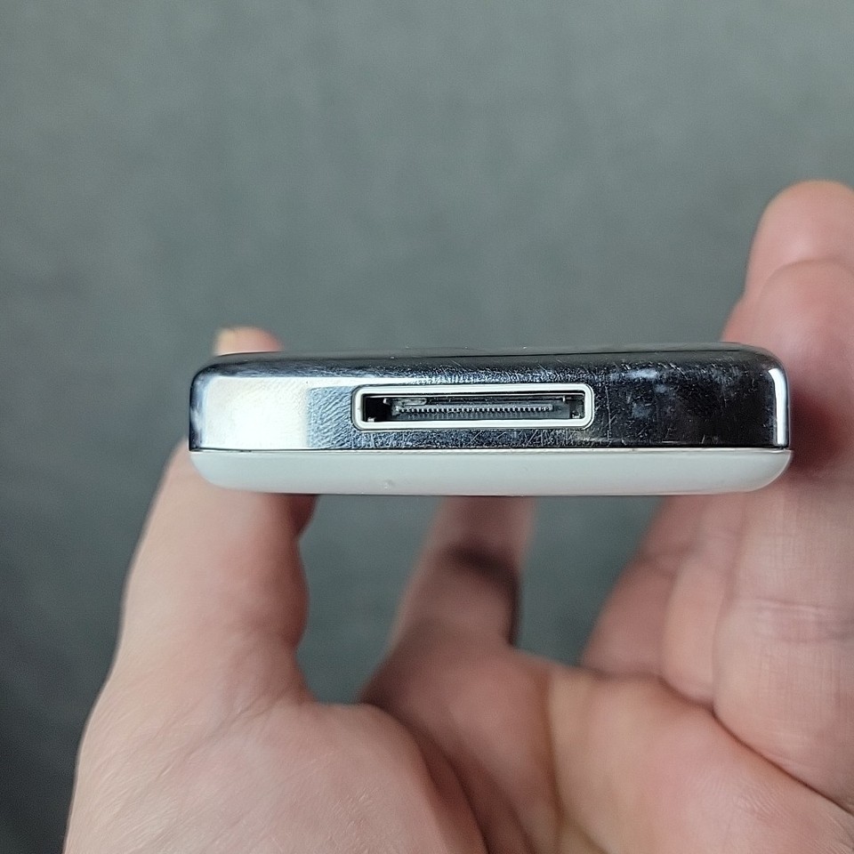 Apple iPod 4th Gen 20GB A1059 Click Wheel Original Box + FireWire ...