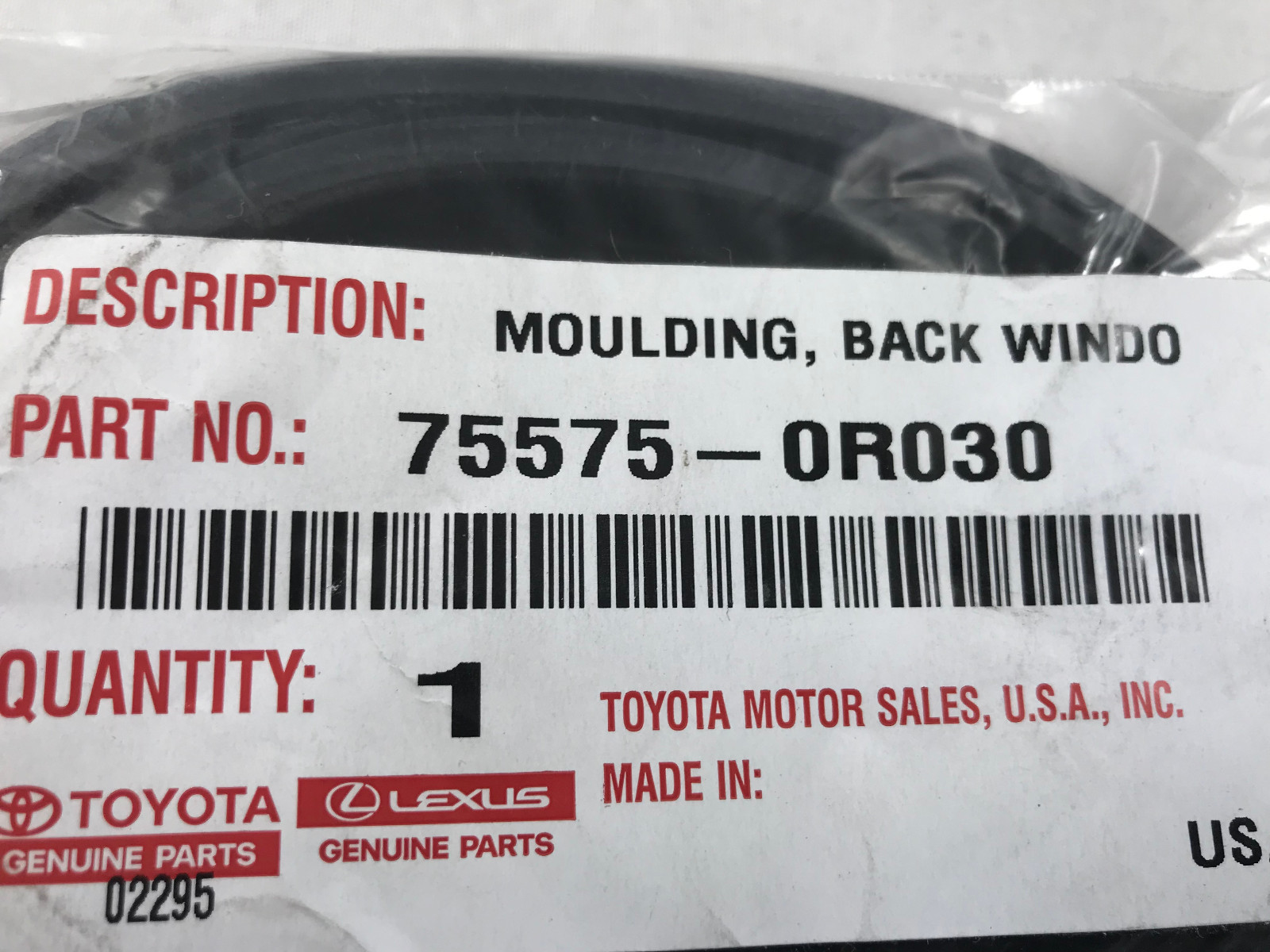 Toyota OEM 2013-2016 RAV4 Liftgate Hatch Reveal Molding 75575-0R030 ...