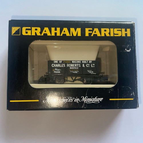 Graham Farish 373-175 Club 7 Plank Club Wagon 2004 'Charles Roberts ...