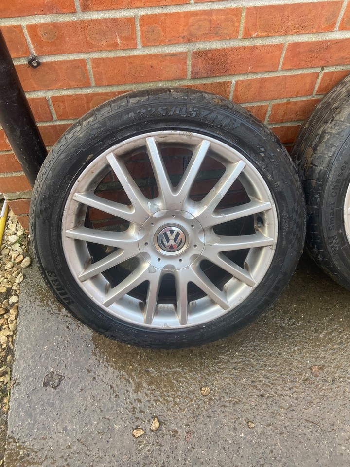 GENUINE VOLKSWAGEN GOLF MK5 MK6 17" GT TDI CLASSIX ALLOY WHEELS ...