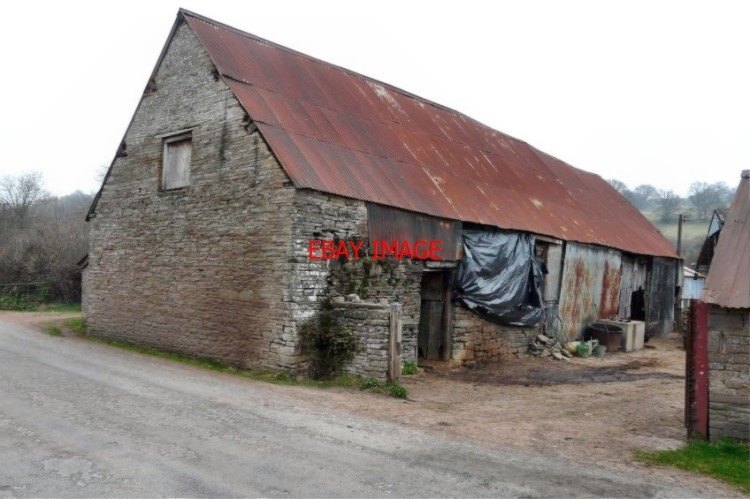 PHOTO 2011 BARN AT LOWER PONTHENDRE LONGTOWN IN USE BUT IN A PRECARIOUS ...