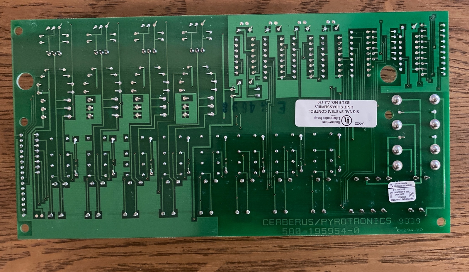 SIEMENS (CERBERUS PYROTRONICS) SZE-8AX CLASS A ZONE EXPANDER FOR SXL ...