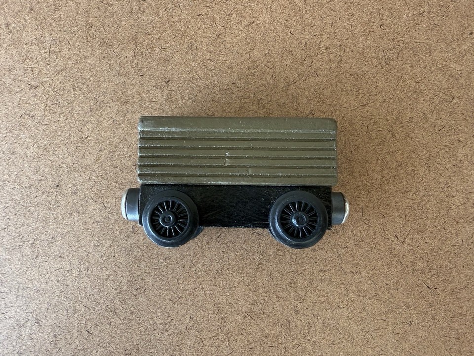 Thomas Wooden Railway 1994 Learning Curve Troublesome Brakevan | eBay