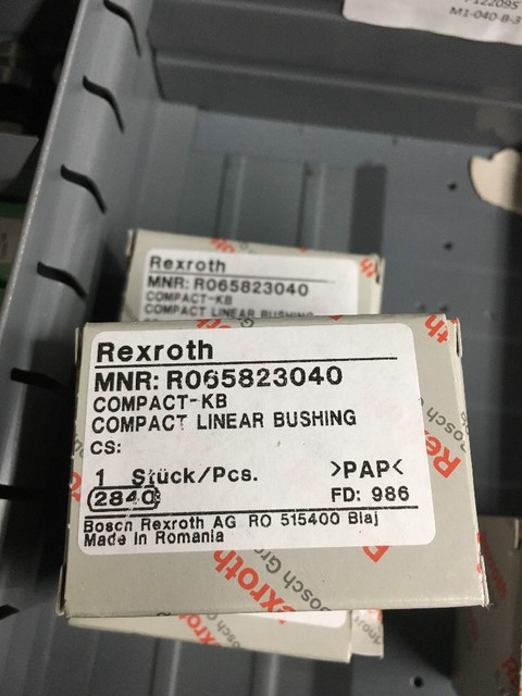 Rexroth Star Compact Linear Bearing Ball Bushing R065823040 R0658x30xx ...