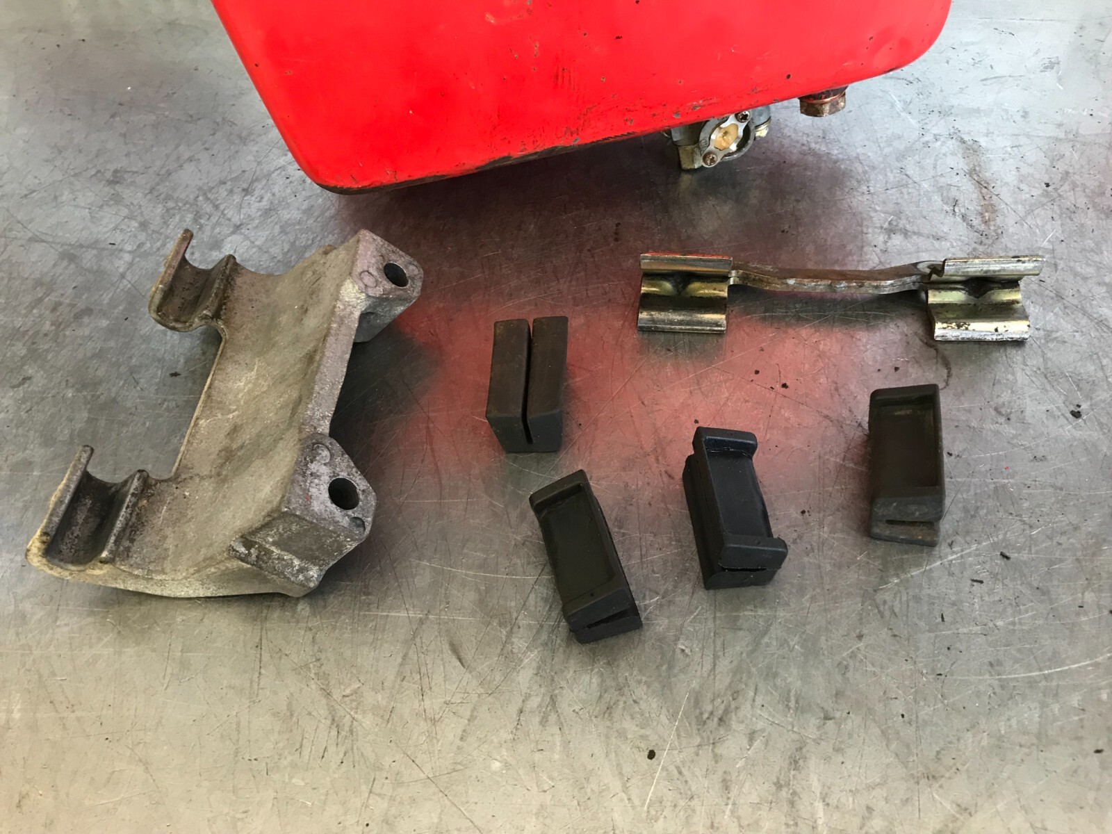 Metal diesel tank / brackets X Yanmar L60E-D | Grelly UK