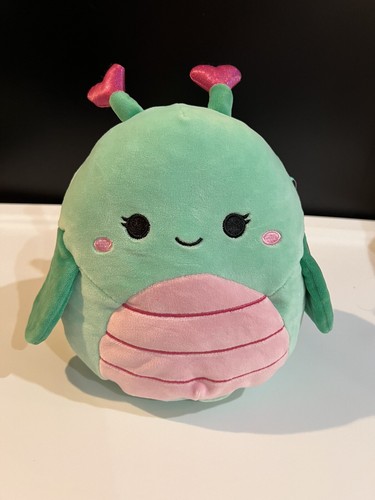 Squishmallows Mattea 8” Grasshopper Valentine’s Day Green Pink Bug ...