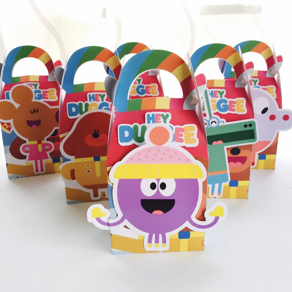 6x Hey Duggee Lolly Loot Bag Box. Party Supplies Banner Flag Bunting ...