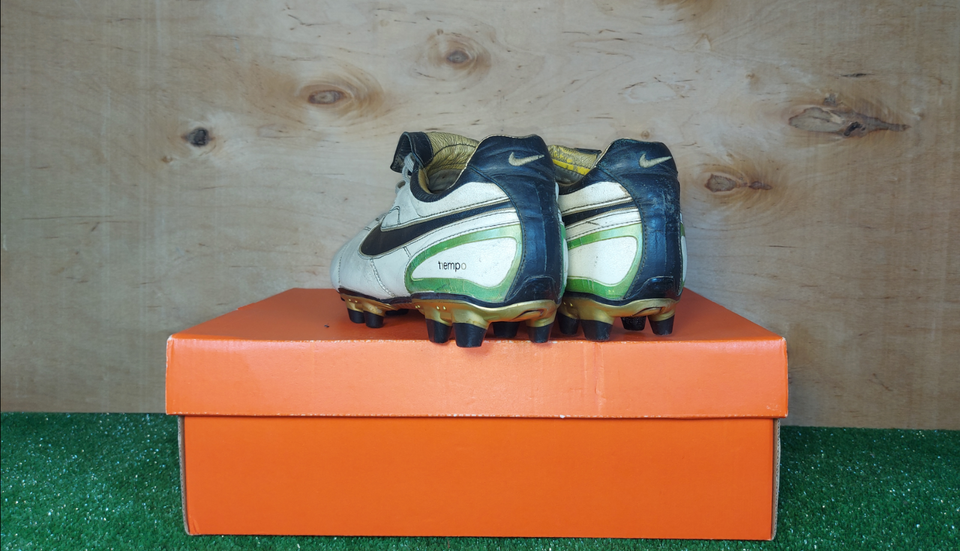Nike Tempo Legend FG R10 boots Rare mens Football/Soccers | eBay