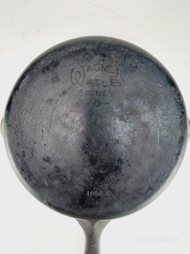 Vintage Wagner Ware Sidney - O - Cast Iron Double Spout Skillet #8 ...