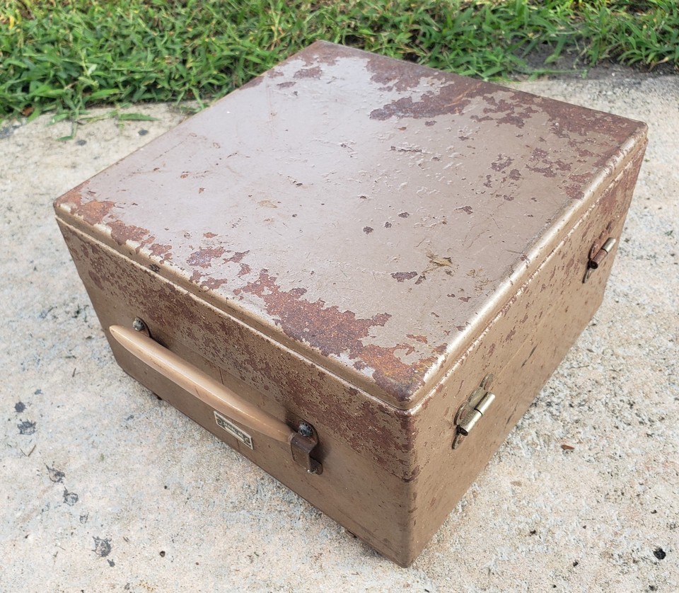 vintage Triplett Tube Tester - Model 2413 | eBay