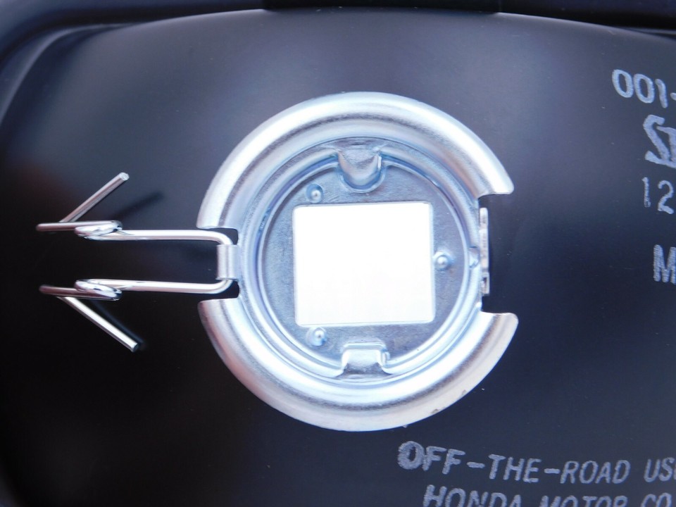 HEADLIGHT LENS XR200 250 350 500 600 GENUINE HONDA HOUSING OEM | eBay