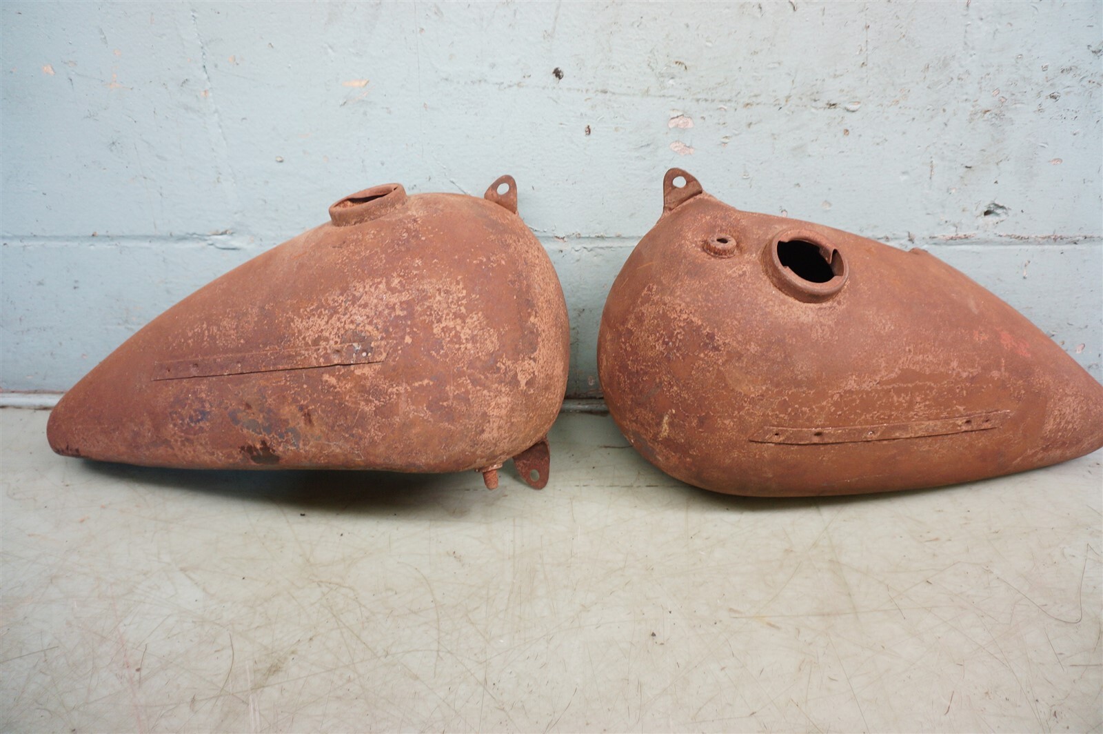 1954 Panhead Gas Tank Harley OEM NICE GAS Tanks Left Right *2402 | eBay