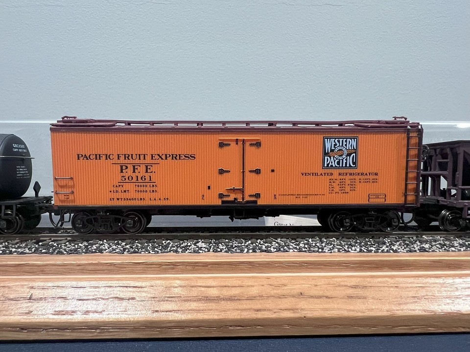 TENSHODO GREAT NORTHERN GN 2-8-0 CLASS F-8 LOCOMOTIVE 1246 & MORE ...