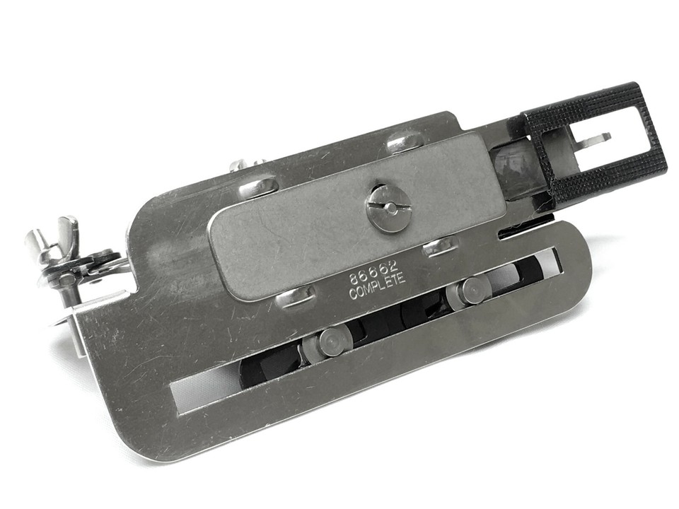 SINGER Buttonholer Attachment 86662 Low Shank 201 Featherweight 221 222 ...