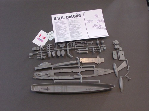 Lindberg LND 1/300 USS DeLong Destroyer ESCORT Plastic Model Kit 70863 ...