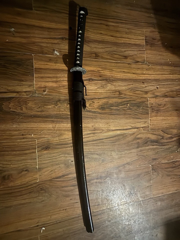Katana 1095Carbon Steel Japanese Real Sharp Samurai Sword Full Tang ...