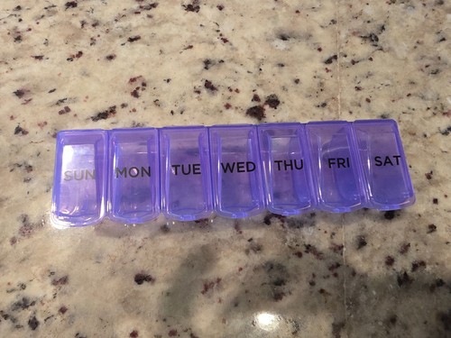 Pill Case 7 Days Week Pill Container Medication Organizer Travel Case ...