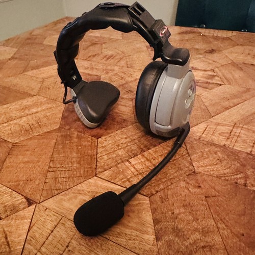 Eartec ComSTAR Single Full Duplex Wireless Headset B4HDSD1900 Excellent ...