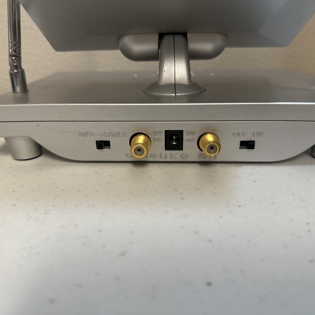 Philips High Performance Amplified Indoor Uhf/Vhf/Fm/HDTV Antenna ...