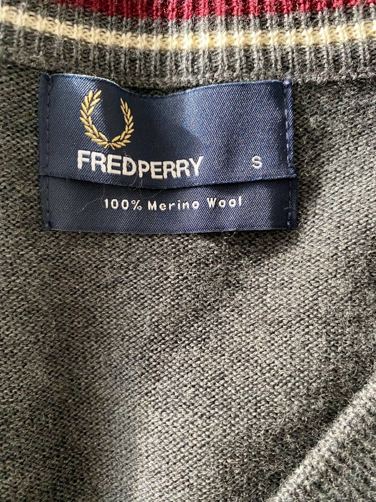 Authentic "Fred Perry" T/S merino cardigan - Gem