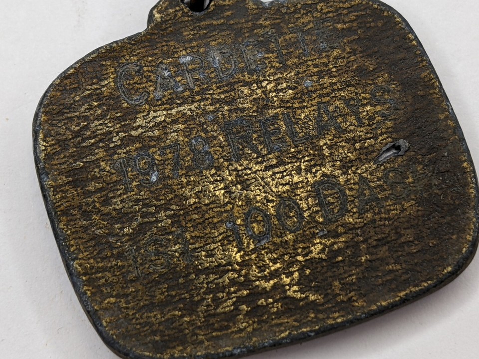 1978 Leon, IA Central Decatur Track Relay Medal Token Keychain 100 Dash ...