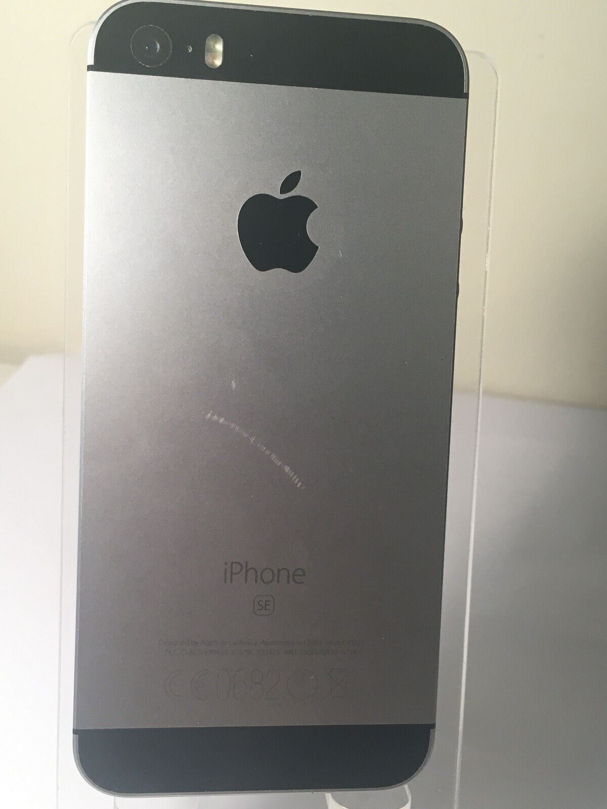 Apple iPhone SE A1723 - Space Gray - 32GB (Unlocked) Smartphone Fully ...